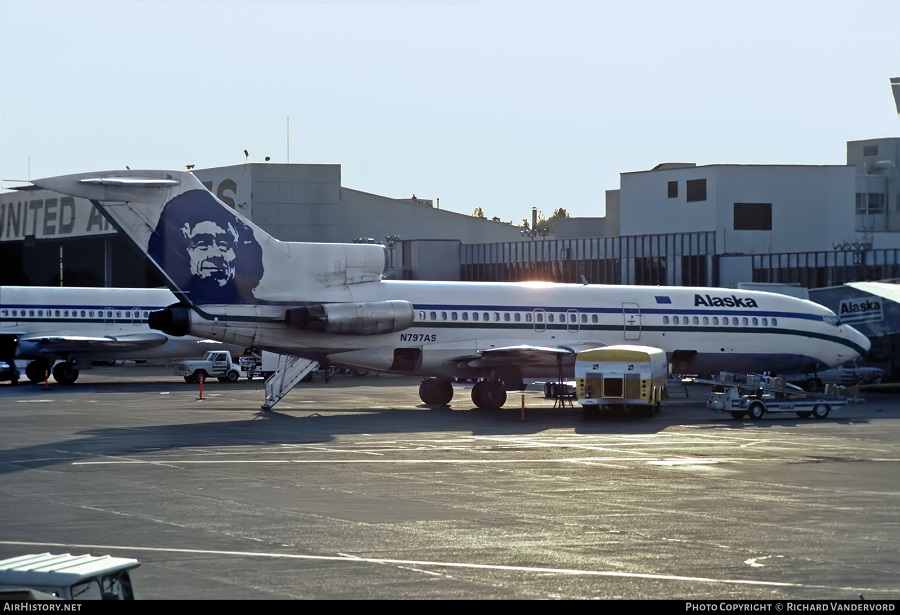 Alaska Airlines Boeing 727-100 – departedflights2.com